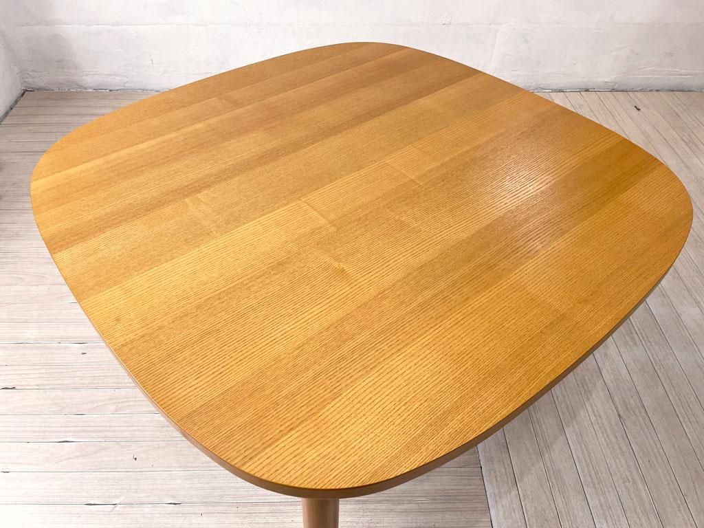 無印良品 MUJI 正方形こたつ ローテーブル タモ材 丸脚 フラットヒーター ナチュラル MJ-KSF840N 廃番 ★ - TOKYO RECYCLE imption | 東京・世田谷の ...