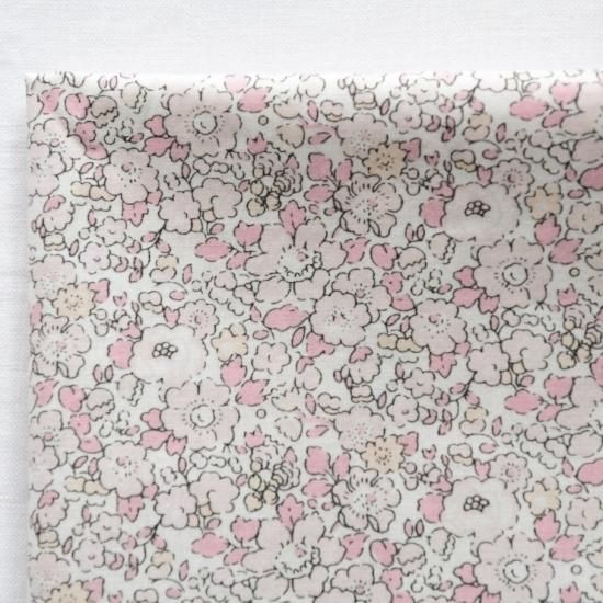 輸入リバティ ベッツィ・アン ブリーチ Liberty Tana Lawn Betsy 輸入リバティ ベッツィ・アン ブリーチ Liberty Tana Lawn Betsy