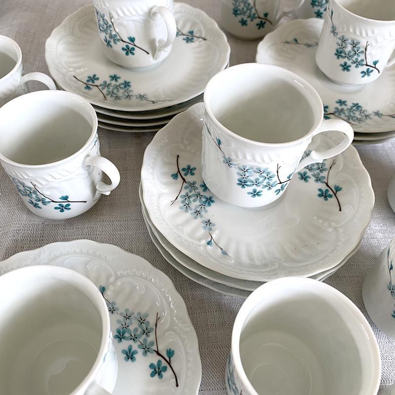 リモージュ くすみブルーの小花 枝物 カップソーサー Limoges リモージュ くすみブルーの小花 枝物 カップソーサー Limoges