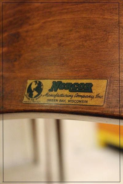 単品】(2台入荷!) インダストリアルヴィンテージチェア++wood x 単品】(2台入荷!) インダストリアルヴィンテージチェア++wood x