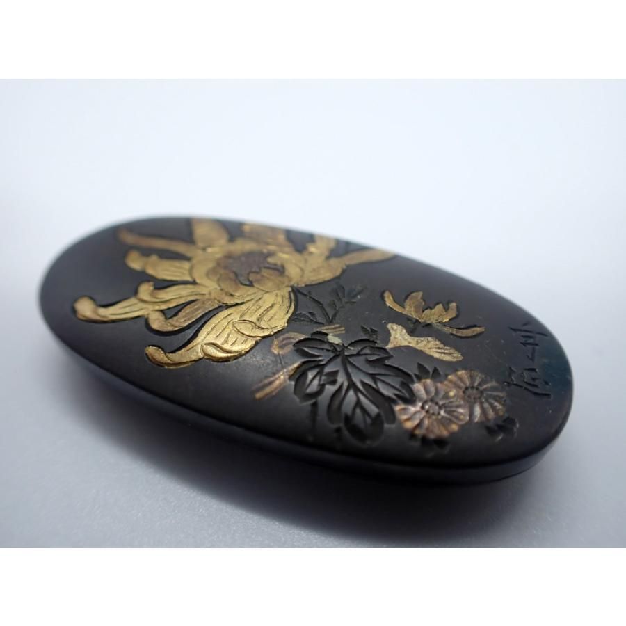 明治期 象嵌 銀金帯留め 金工 - ANTIQUE LEAVES 明治期 象嵌 銀金帯留め 金工 - ANTIQUE LEAVES