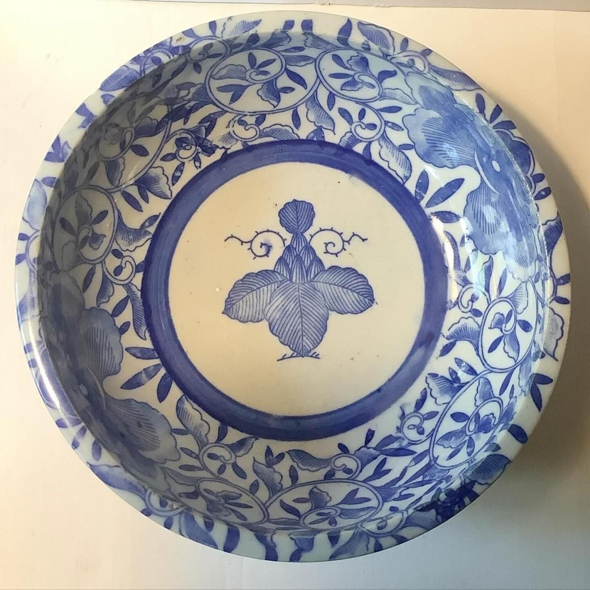 大正ロマン 印判中鉢 唐草 - ANTIQUE LEAVES 大正ロマン 印判中鉢 唐草 - ANTIQUE LEAVES