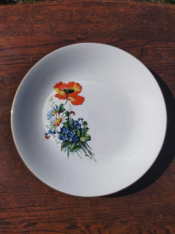逆輸入 made in japan ラスター彩陶器 白鳥のカップ&ソーサー 逆輸入 made in japan ラスター彩陶器 白鳥のカップ&ソーサー