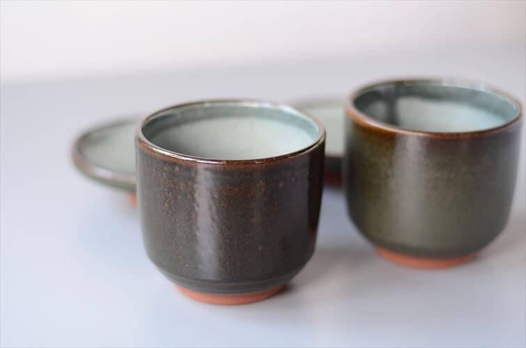 ドイツから 蓋つきの陶器ポット 2点セット キャニスター 容器 ドイツから 蓋つきの陶器ポット 2点セット キャニスター 容器