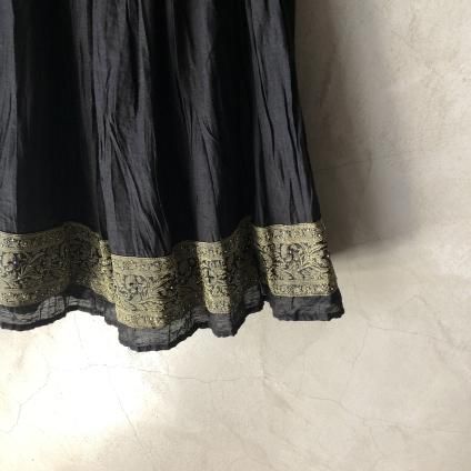 Vintage Indian Embroidery Blade Detail Washer Gathered Skirt Vintage Indian Embroidery Blade Detail Washer Gathered Skirt