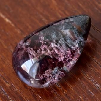 ガーデンクォーツ(庭園水晶) - 天然石・パワーストーンの ガーデンクォーツ(庭園水晶) - 天然石・パワーストーンの