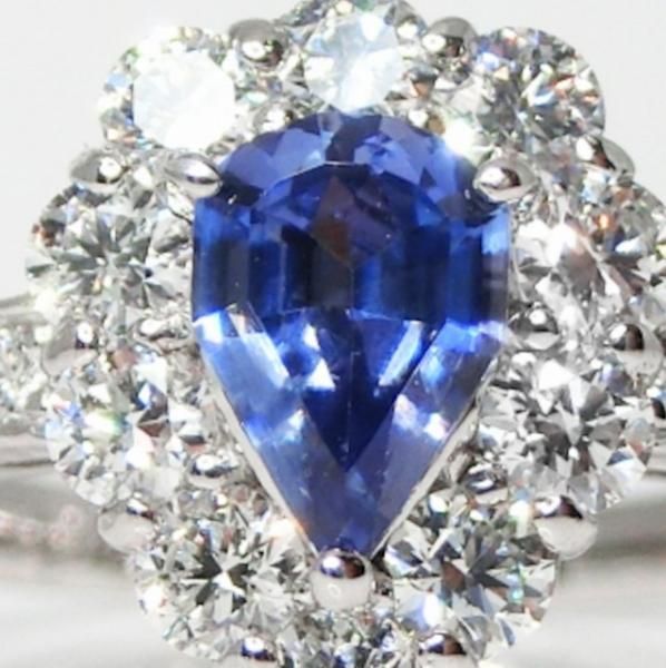 ベニトアイト ダイヤモンドリング BI 0.555ct D 0.64ct Pt950 日 ベニトアイト ダイヤモンドリング BI 0.555ct D 0.64ct Pt950 日