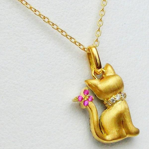 猫モチーフダイヤモンド リバーシブルペンダント D 0.06ct BLD 猫モチーフダイヤモンド リバーシブルペンダント D 0.06ct BLD