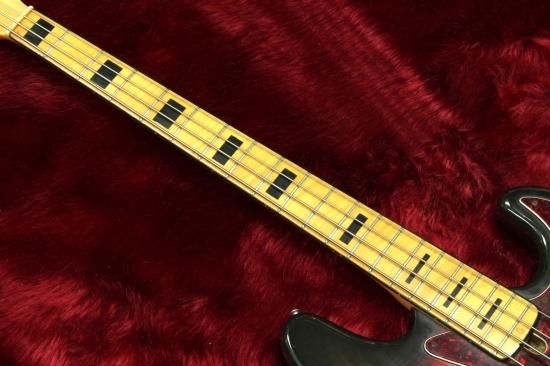 Greco Electric Bass JB 4.54kg - Geek IN Box Greco Electric Bass JB 4.54kg - Geek IN Box