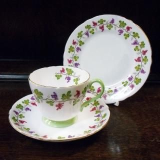 アンティーク食器|トリオ・ティーカップ・コーヒーカップ アンティーク食器|トリオ・ティーカップ・コーヒーカップ