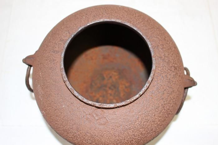 D-350お茶道具 お茶釜丸形釜一 釜師十二代和田美之助造 - 石川県 D-350お茶道具 お茶釜丸形釜一 釜師十二代和田美之助造 - 石川県