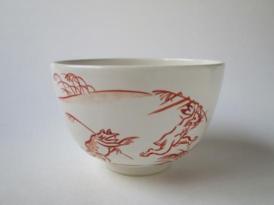 白釉 鳥獣戯画茶碗 (紙箱)山岡善高 - 茶道具販売 栗林園 白釉 鳥獣戯画茶碗 (紙箱)山岡善高 - 茶道具販売 栗林園