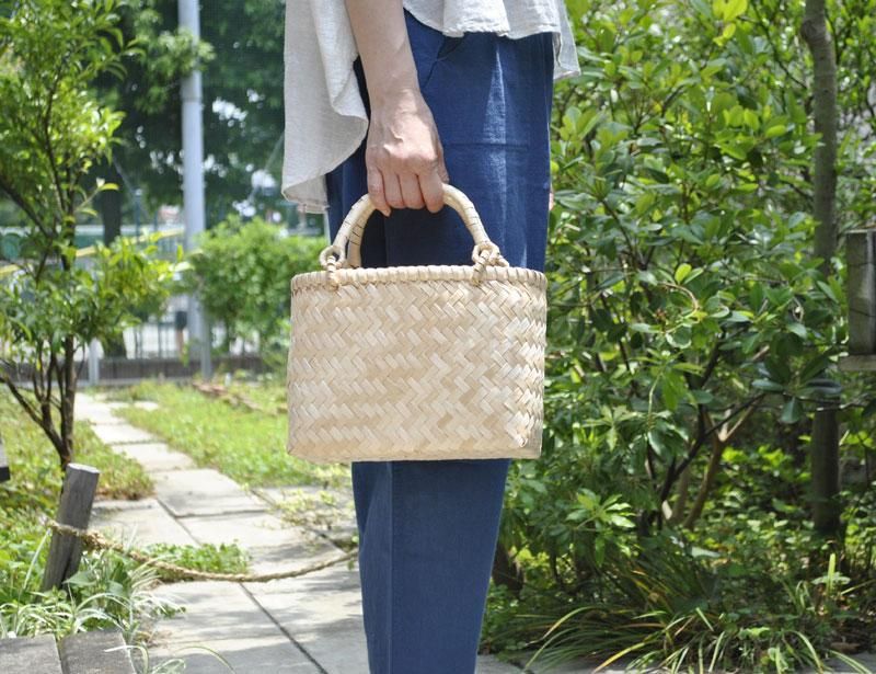 イタヤ細工 手提げかご(S) - 日本の手仕事の店 ちゃらっぽこ イタヤ細工 手提げかご(S) - 日本の手仕事の店 ちゃらっぽこ