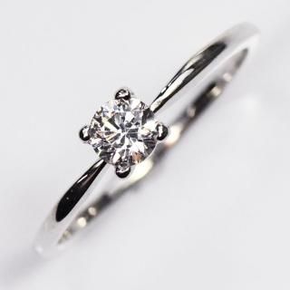 婚約指輪 プラチナ・ダイヤモンド0.1ct(SIクラス・鑑別書カード 婚約指輪 プラチナ・ダイヤモンド0.1ct(SIクラス・鑑別書カード