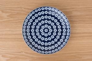 KOMON 大皿 - 有田焼・波佐見焼の通販|シンプルでモダンな器 KOMON 大皿 - 有田焼・波佐見焼の通販|シンプルでモダンな器
