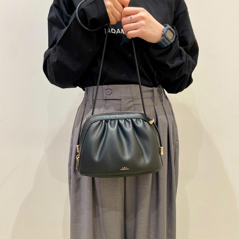 A.P.C. - NINON ドローストリングバッグ(23245102649) - Sheth A.P.C. - NINON ドローストリングバッグ(23245102649) - Sheth