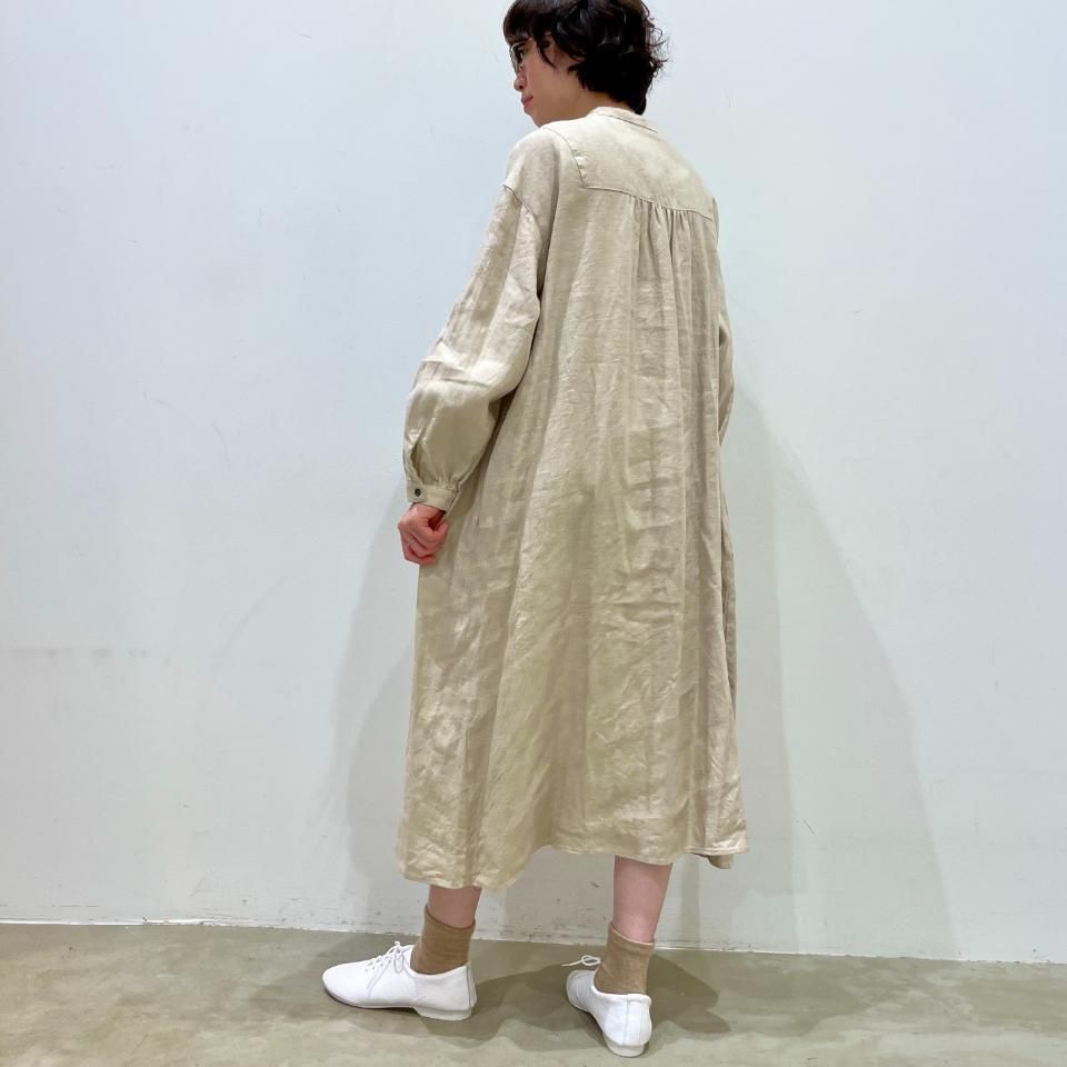 ina - 脇ギャザー 前開きワンピース(243107) - Sheth Online ina - 脇ギャザー 前開きワンピース(243107) - Sheth Online