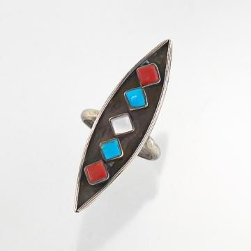 ▷ ズニ族アーティスト - インディアンジュエリー専門店 Sandia ▷ ズニ族アーティスト - インディアンジュエリー専門店 Sandia
