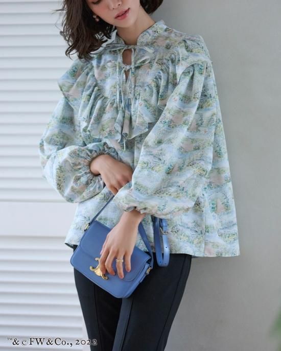 再入荷】ピーターラビット™️プリントラッフルブラウス - seventen 再入荷】ピーターラビット™️プリントラッフルブラウス - seventen