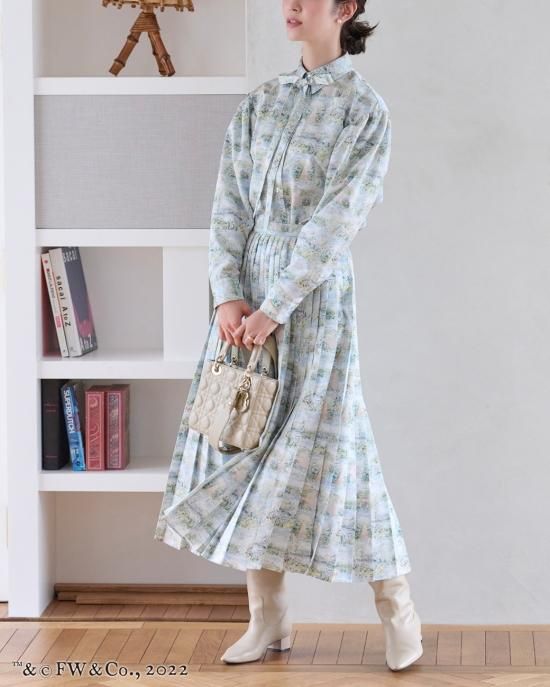再入荷】ピーターラビット™️プリントボウタイブラウス - seventen 再入荷】ピーターラビット™️プリントボウタイブラウス - seventen
