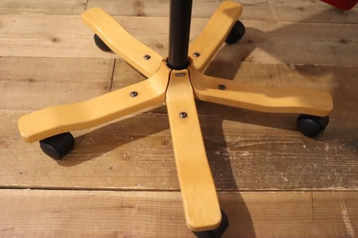 値下げ/北欧ノルウェーのメーカーSTOKKE(ストッケ)のWING balans 値下げ/北欧ノルウェーのメーカーSTOKKE(ストッケ)のWING balans