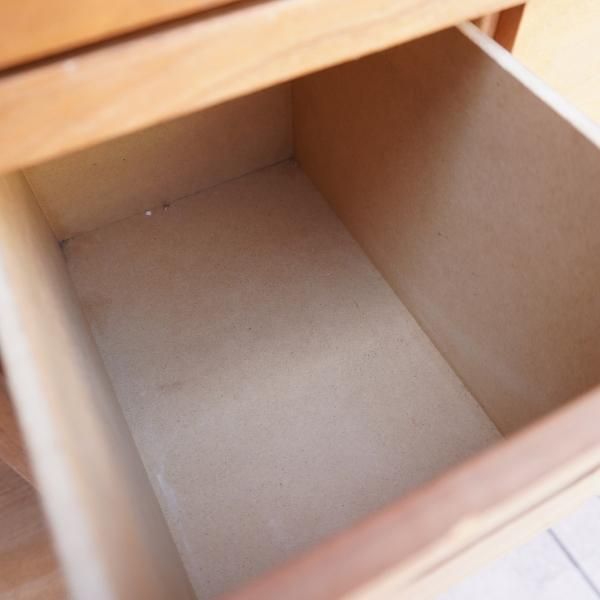 人気の無印良品(MUJI)のウォールナット材 5段・2列スタッキング 人気の無印良品(MUJI)のウォールナット材 5段・2列スタッキング