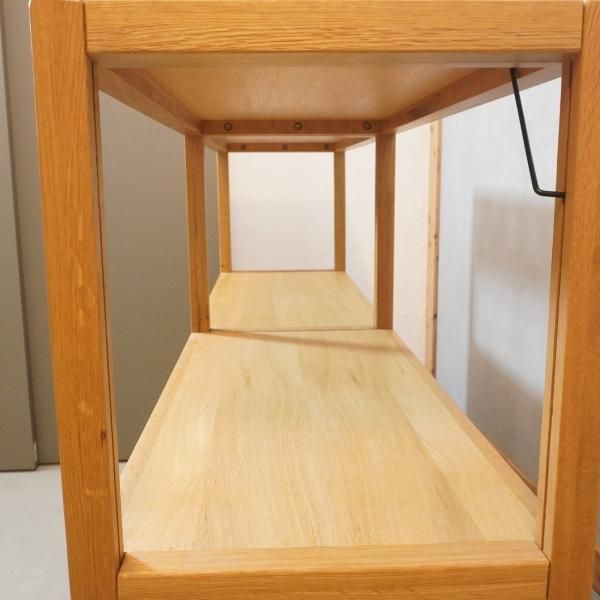 MUJI(無印良品)の無垢材ならではの味わい丈夫さを生かしたオーク MUJI(無印良品)の無垢材ならではの味わい丈夫さを生かしたオーク