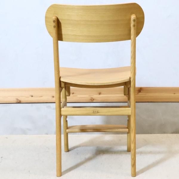 老舗家具メーカーHAMAMOTO(浜本工芸)のデスクチェアです 老舗家具メーカーHAMAMOTO(浜本工芸)のデスクチェアです