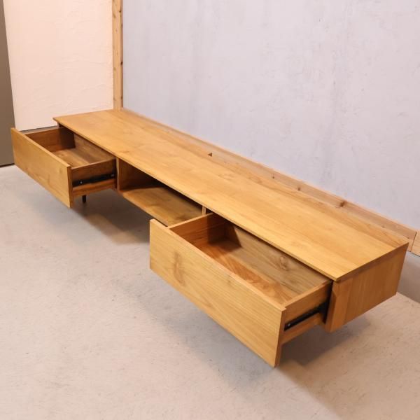 ASPLUND(アスプルンド)で取り扱われているdareels(ダリールズ)の ASPLUND(アスプルンド)で取り扱われているdareels(ダリールズ)の