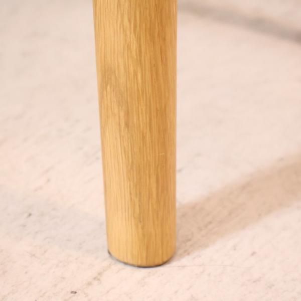 無印良品(MUJI)のオーク材を使用したラウンドチェア2脚セット 無印良品(MUJI)のオーク材を使用したラウンドチェア2脚セット