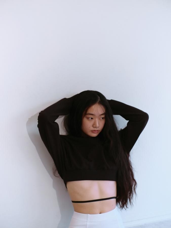 BASIC~ Short Sweat Top - ROSARYMOON OFFICIAL WEB STORE BASIC~ Short Sweat Top - ROSARYMOON OFFICIAL WEB STORE