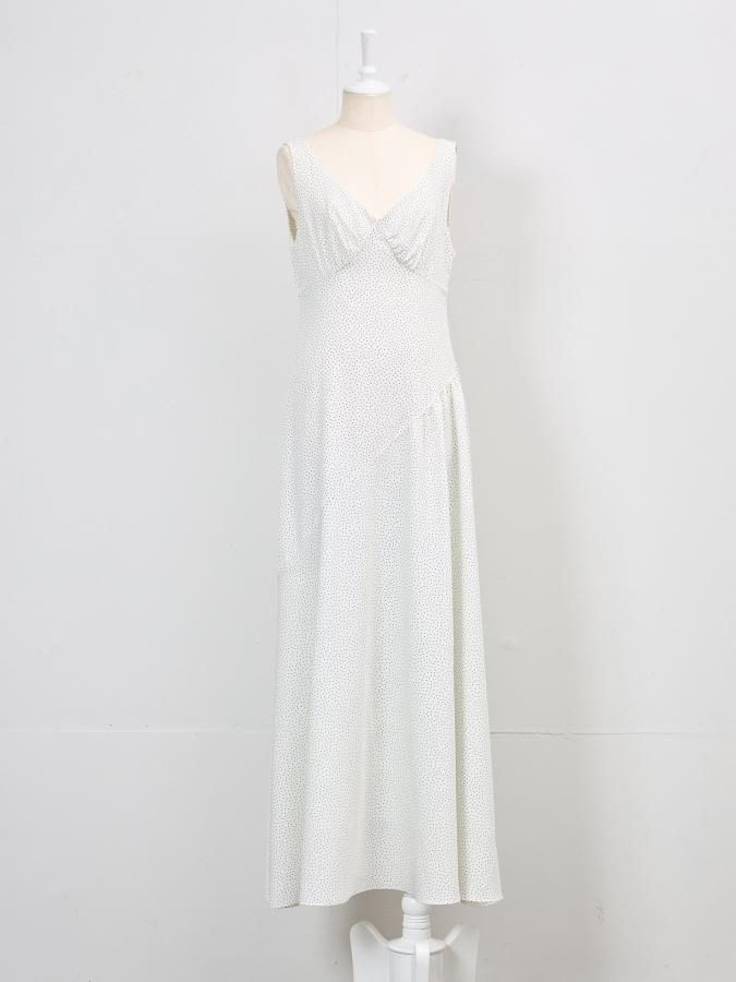 Dot Gathered Dress - ROSARYMOON OFFICIAL WEB STORE Dot Gathered Dress - ROSARYMOON OFFICIAL WEB STORE