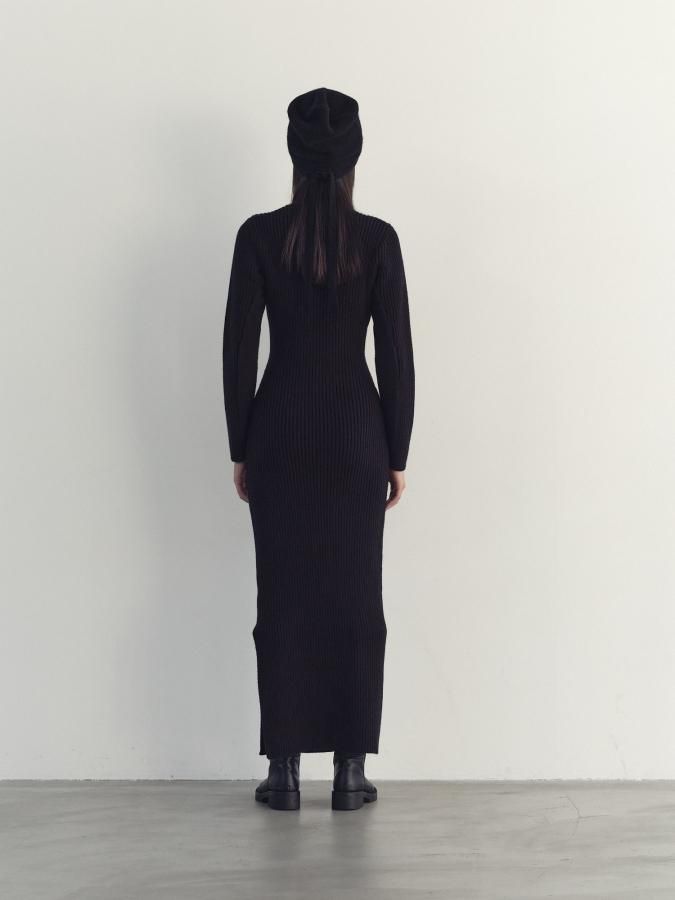 Front Zip Knit Dress - ROSARYMOON OFFICIAL WEB STORE Front Zip Knit Dress - ROSARYMOON OFFICIAL WEB STORE