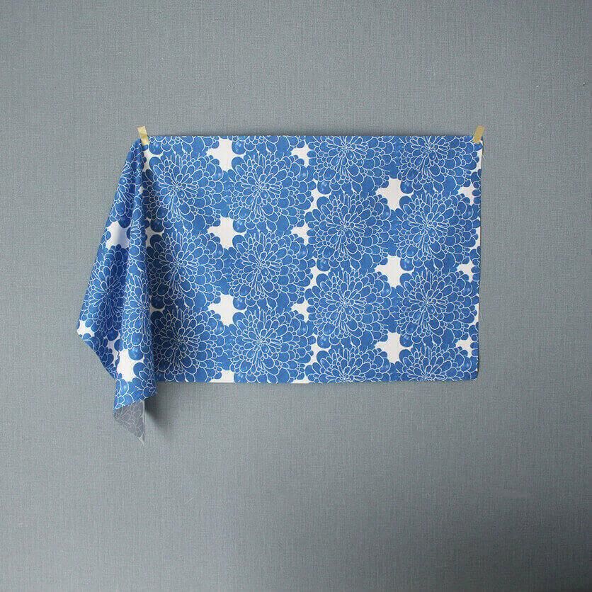 情熱(ブルー)花柄- 布・生地の通販サイト:nunocoto fabric 情熱(ブルー)花柄- 布・生地の通販サイト:nunocoto fabric