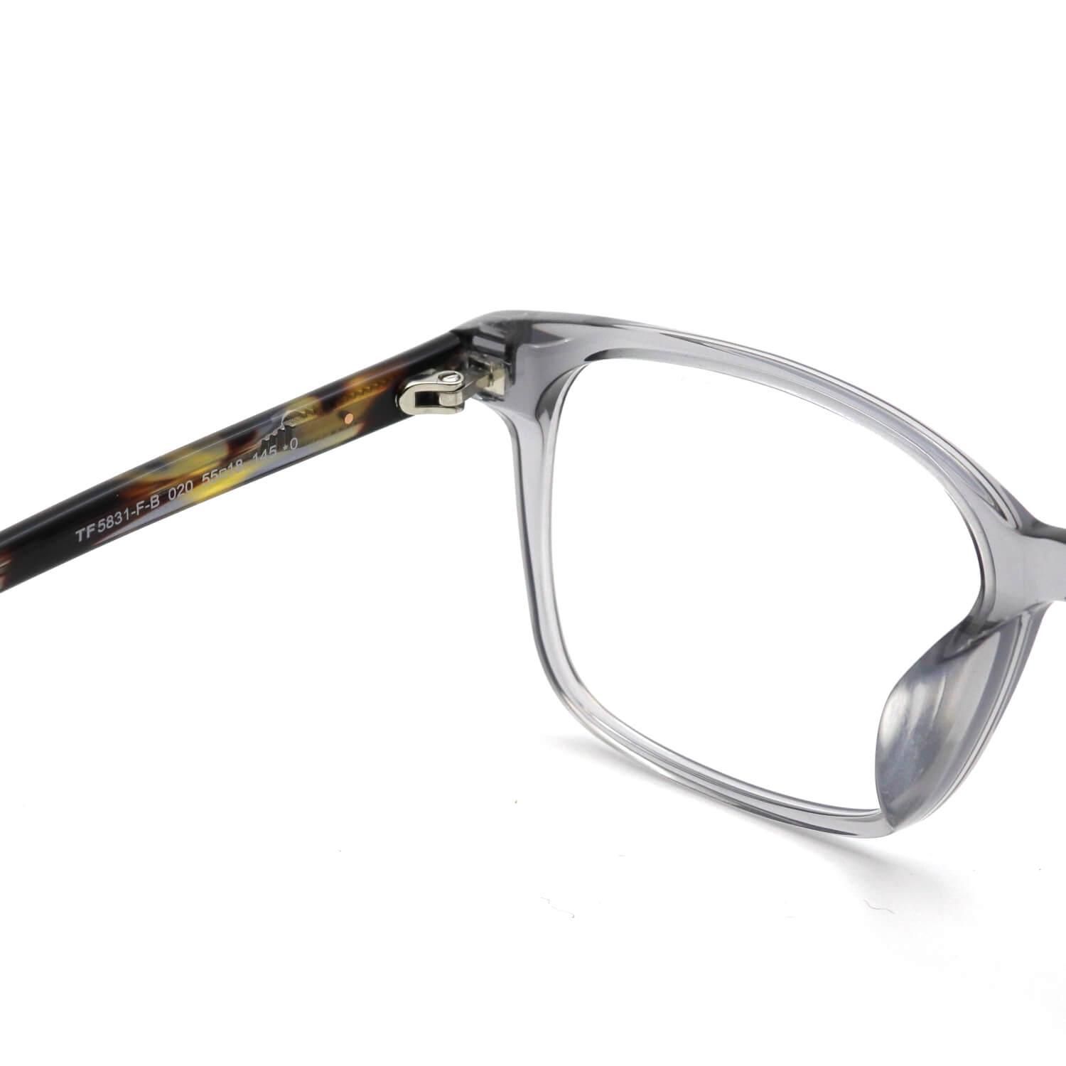 TF5831-F-B TOMFORD┃トムフォード正規取扱店Visio TF5831-F-B TOMFORD┃トムフォード正規取扱店Visio