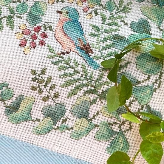 クロスステッチキット クッションカバー Jardin de velours クロスステッチキット クッションカバー Jardin de velours