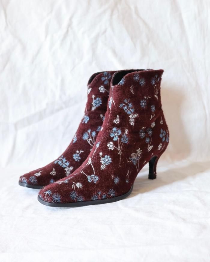 Mame Kurogouchi:Floral Jacquard Boots - BORDOUX - ORANN Mame Kurogouchi:Floral Jacquard Boots - BORDOUX - ORANN