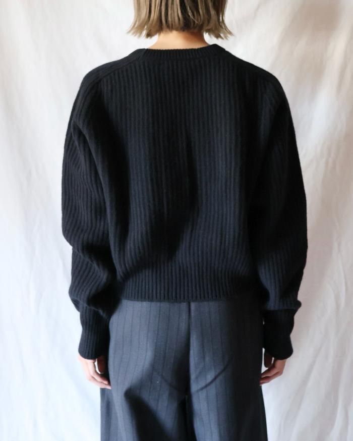 Cristaseya:CASHMERE&WOOL MAXI RIBBED CROPPED RAGLAN SWEATER Cristaseya:CASHMERE&WOOL MAXI RIBBED CROPPED RAGLAN SWEATER