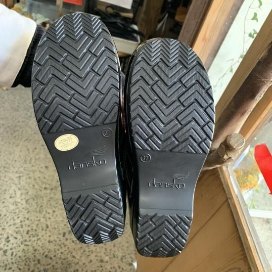 dansko/ダンスコ Professional Patent Black-天然素材の dansko/ダンスコ Professional Patent Black-天然素材の