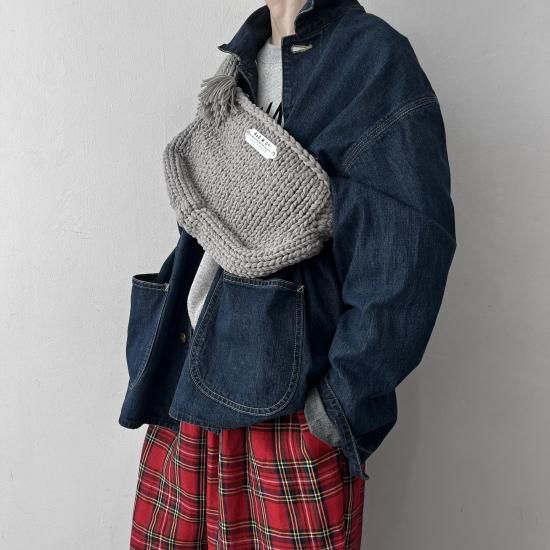R&D.M.Co- LILIAN YARN HAND KNIT BODY BAG / Gray - +ING MARKET R&D.M.Co- LILIAN YARN HAND KNIT BODY BAG / Gray - +ING MARKET