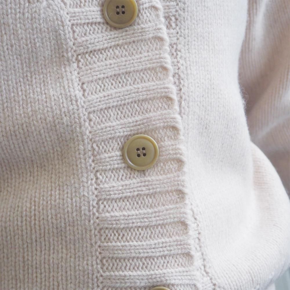 eleven 2nd / Yak Lamswool Chunky V-neck Cardigan【e2W-1093】 - Farmer's Table オンラインショップ