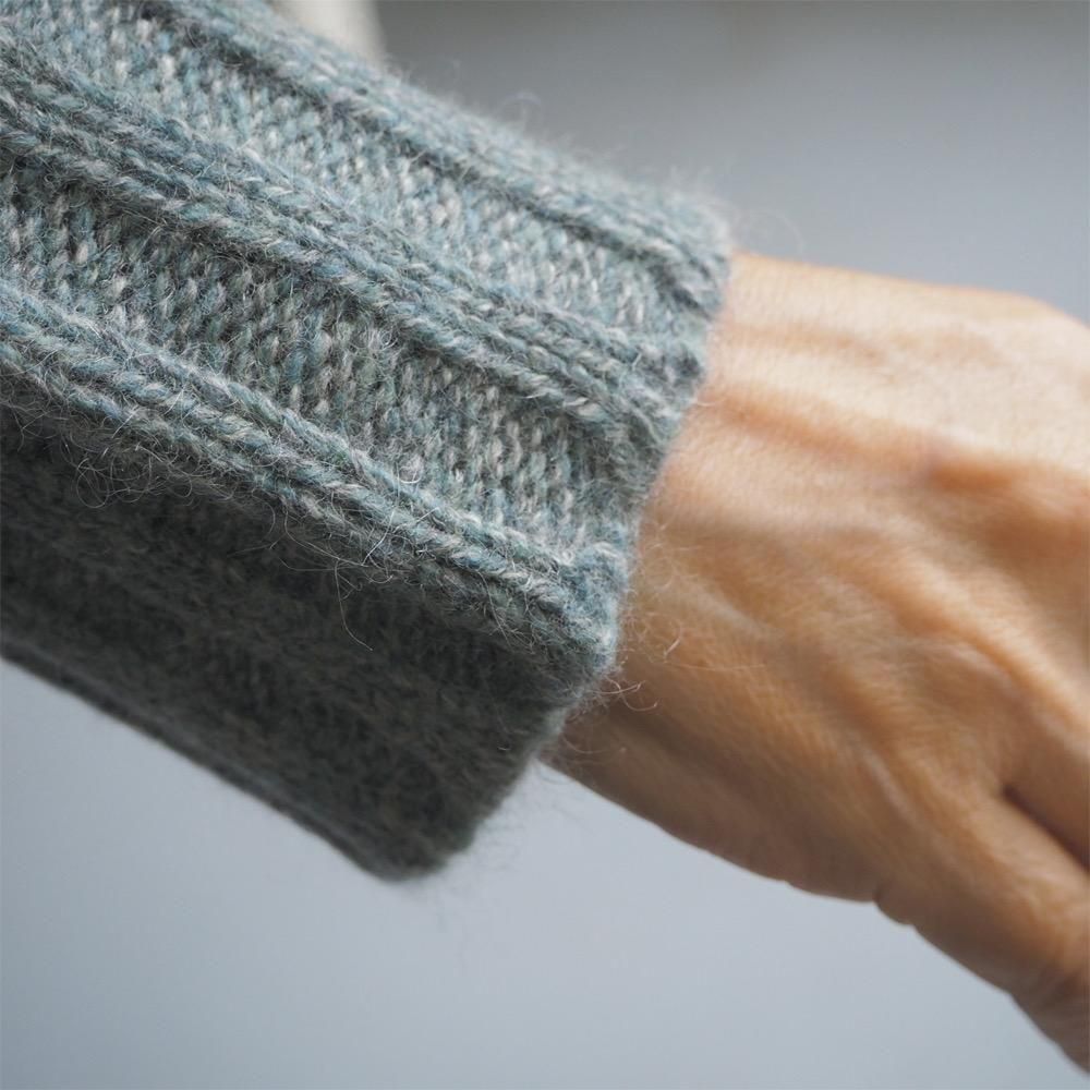 eleven 2nd / Yak Lamswool Chunky V-neck Cardigan【e2W-1093】 - Farmer's Table オンラインショップ