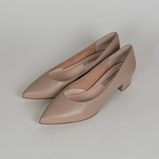 SALE】9041 ポインテッドプレーンパンプス ¥15,400→¥12,100 SALE】9041 ポインテッドプレーンパンプス ¥15,400→¥12,100