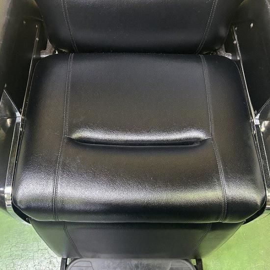 完売【中古】タカラベルモント 理容椅子『PRO STAFF(プロ 完売【中古】タカラベルモント 理容椅子『PRO STAFF(プロ