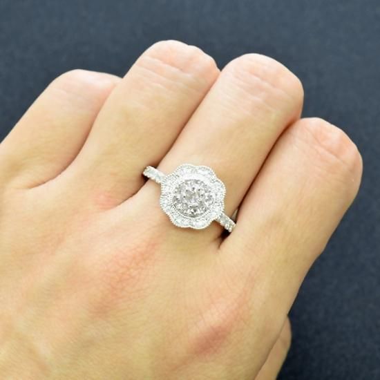 ダイヤモンド リング Pt900 プラチナ 0.5ct アンティーク調 ダイヤモンド リング Pt900 プラチナ 0.5ct アンティーク調