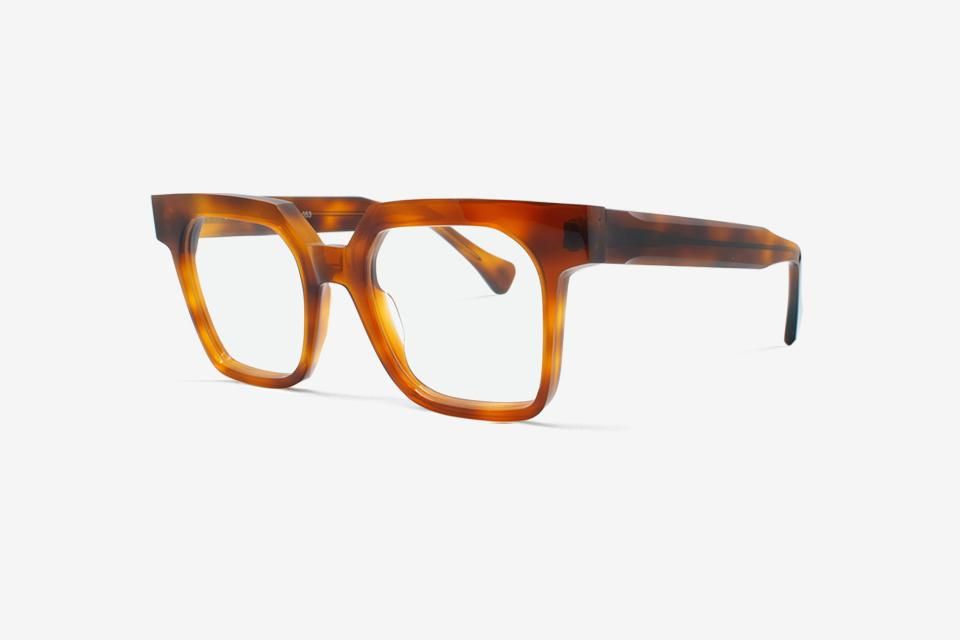 VUE DC ヴュードゥーシー - ONA - 058