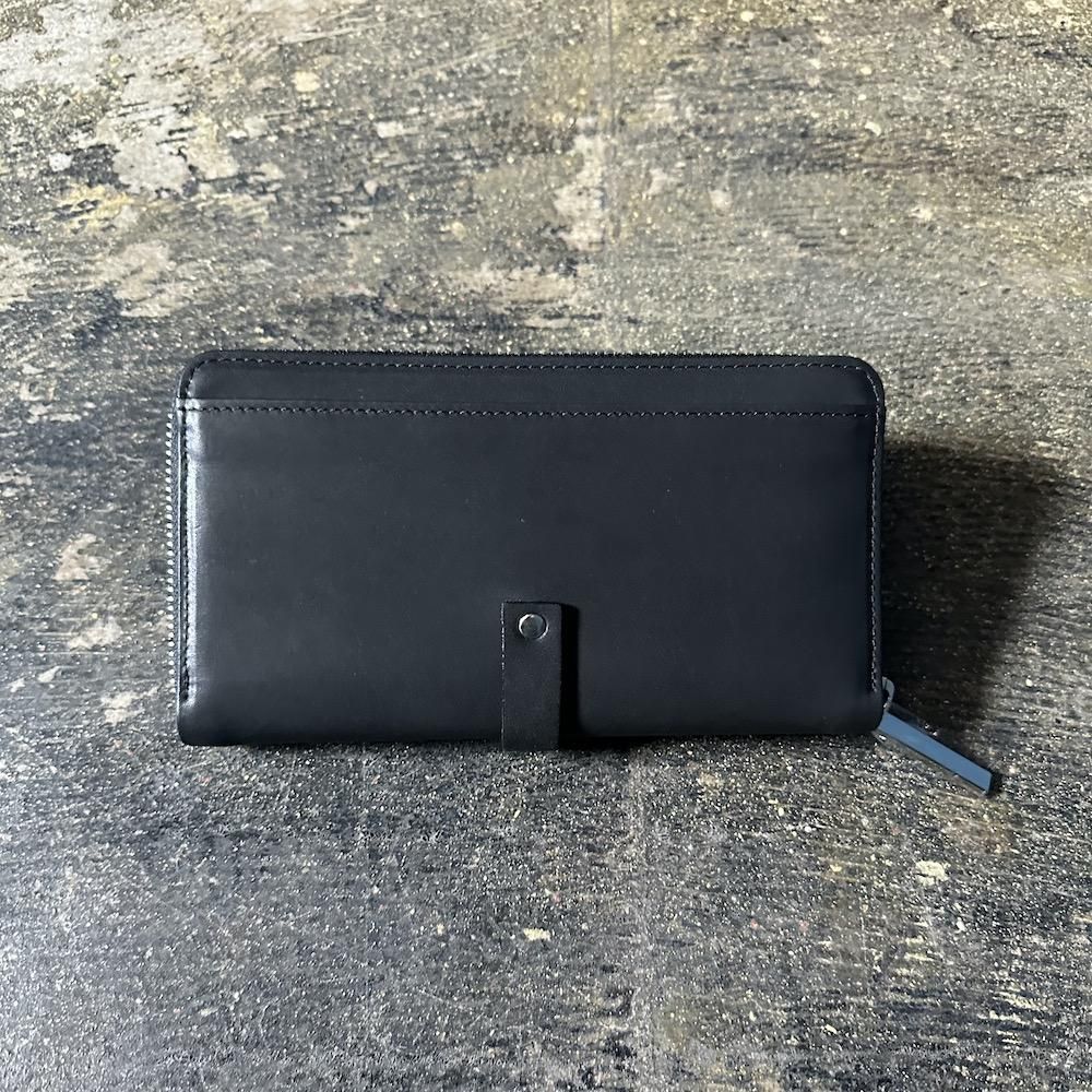 round long wallet - M.U.L. round long wallet - M.U.L.