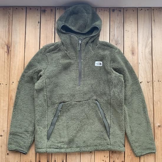 The North Face Men s Campshire Pullover Hoodie New York Storage