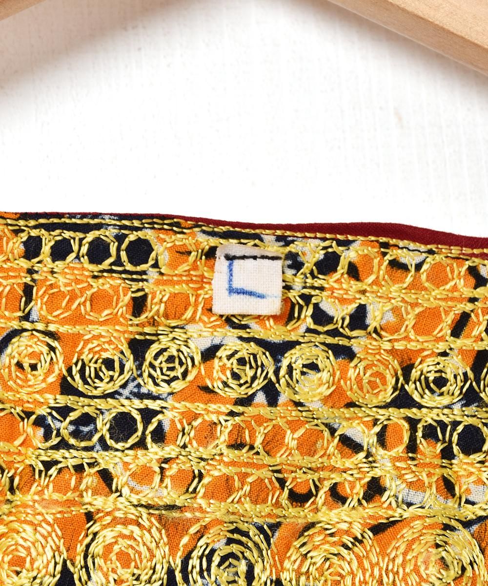 アフリカンバティック 刺繍 チュニック - 古着屋 アフリカンバティック 刺繍 チュニック - 古着屋