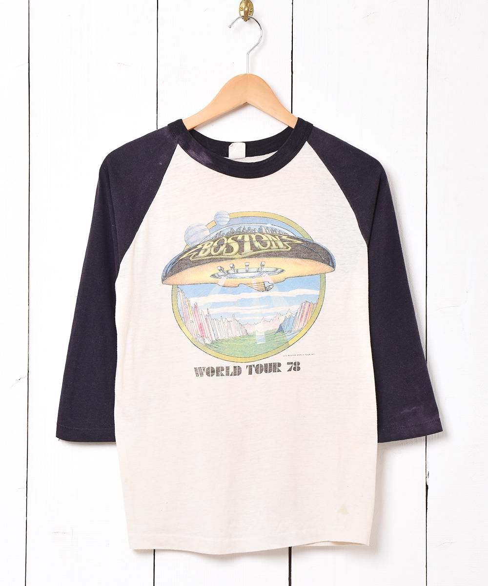 BOSTON ワールドツアー ラグランTシャツ - 古着屋 BOSTON ワールドツアー ラグランTシャツ - 古着屋